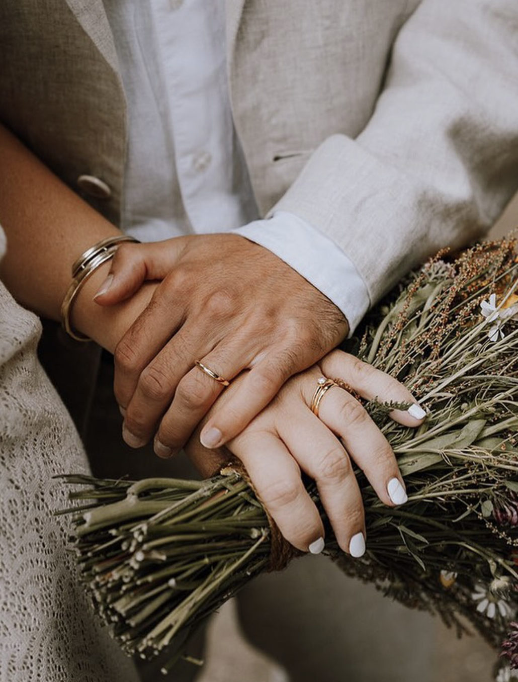 Diferencia de kilates en oro: ¿qué es mejor 10k, 18k o 24k? - Joyería ...